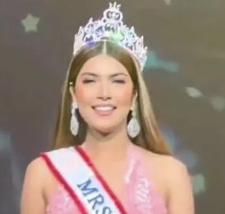 📢 Sargam Kaushal won the Mrs World🌍 2022 title🏆 after 21 years!