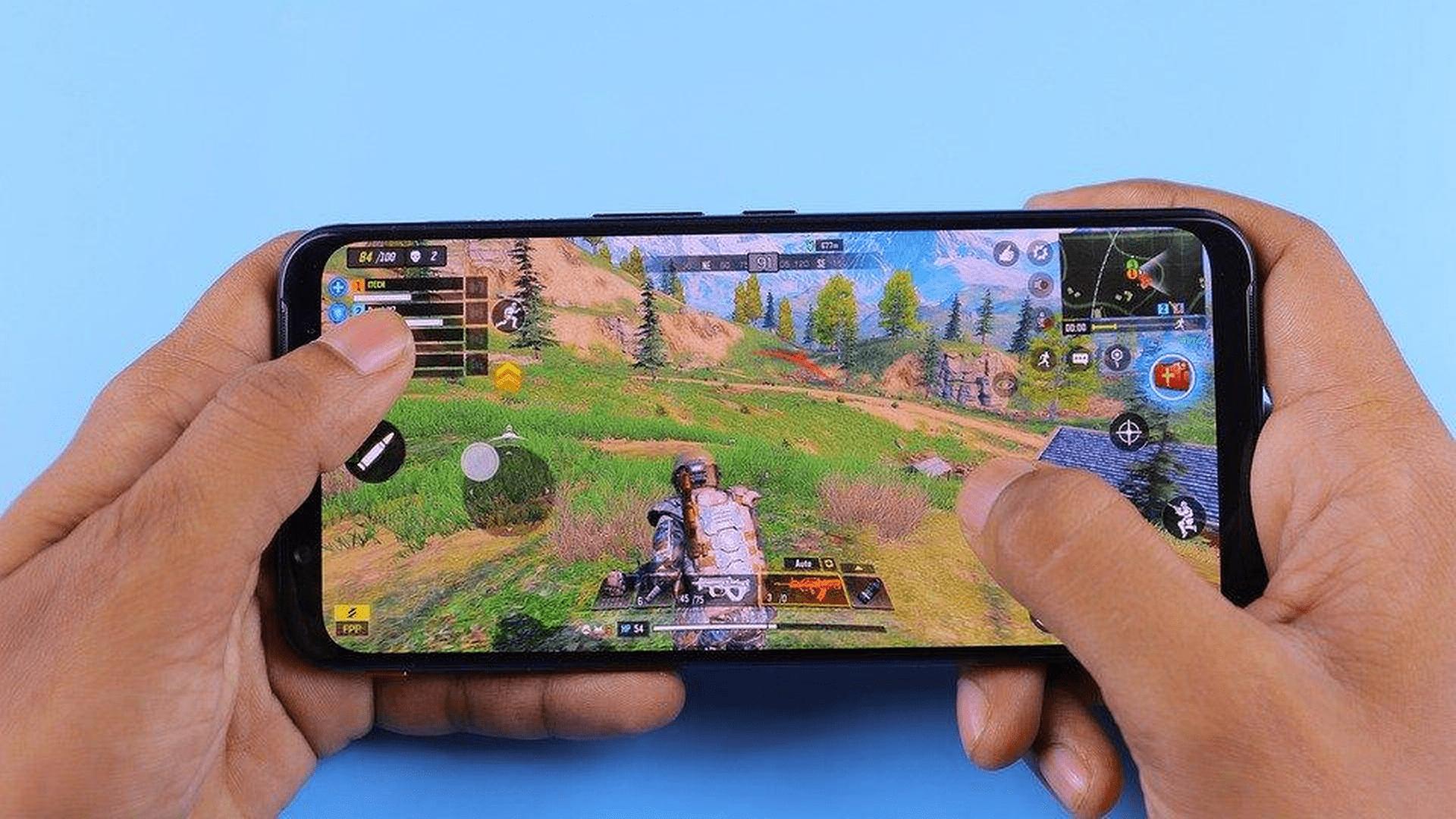 Mobile Gaming vs. Console Gaming: Which is Better? An Honest Comparison