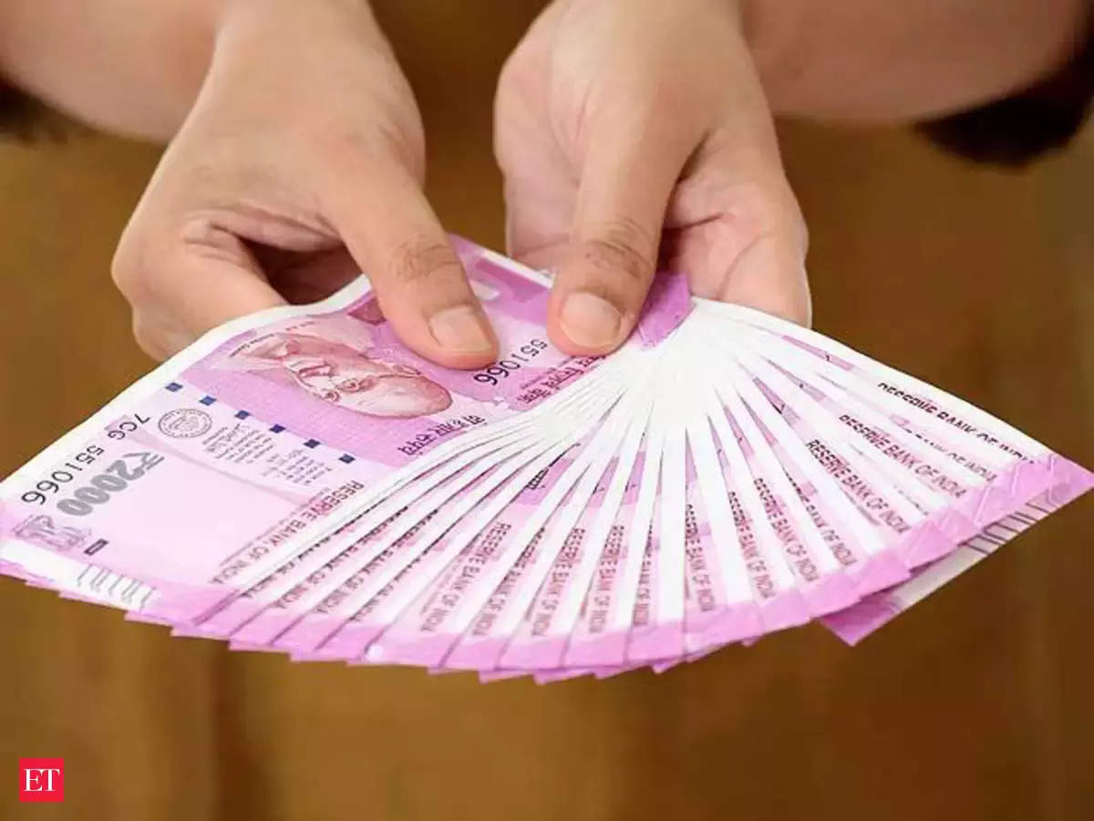 RBI to withdraw Rs 2,000 notes from circulation.notes will continue to ...