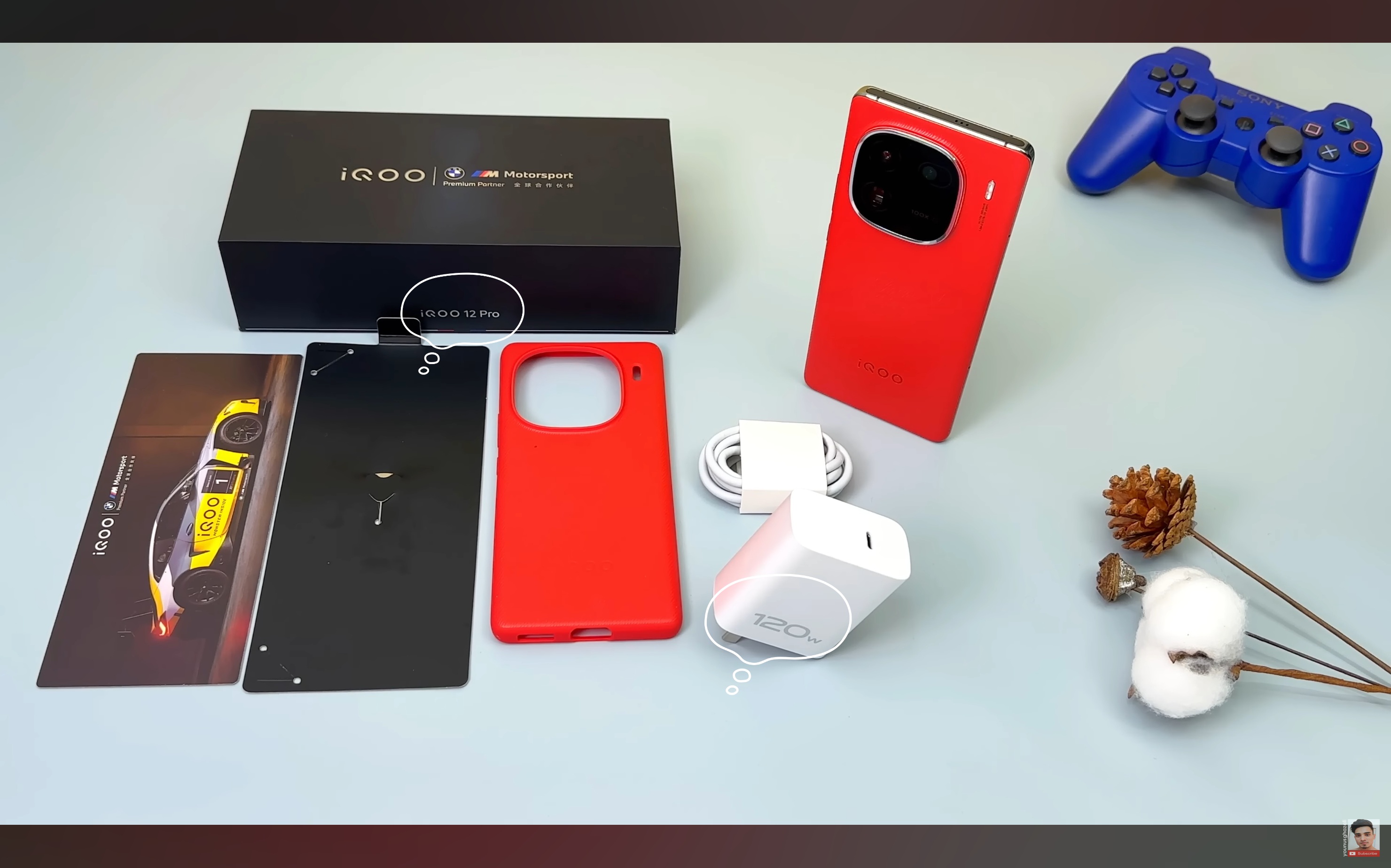 Spotted 12 while watching review video of Iqoo 12 Pro 5g