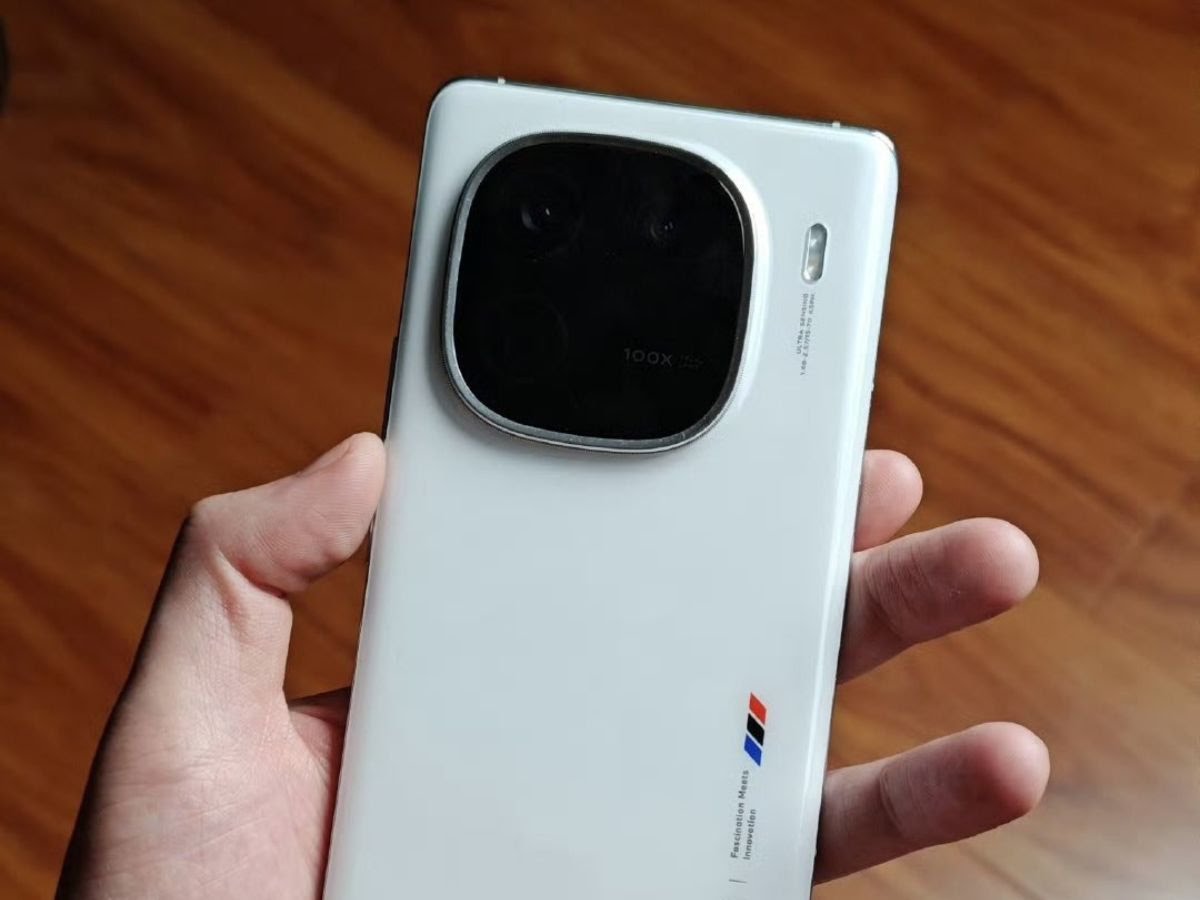 The iQOO 12 launched in India, the first phone with the most powerful ...