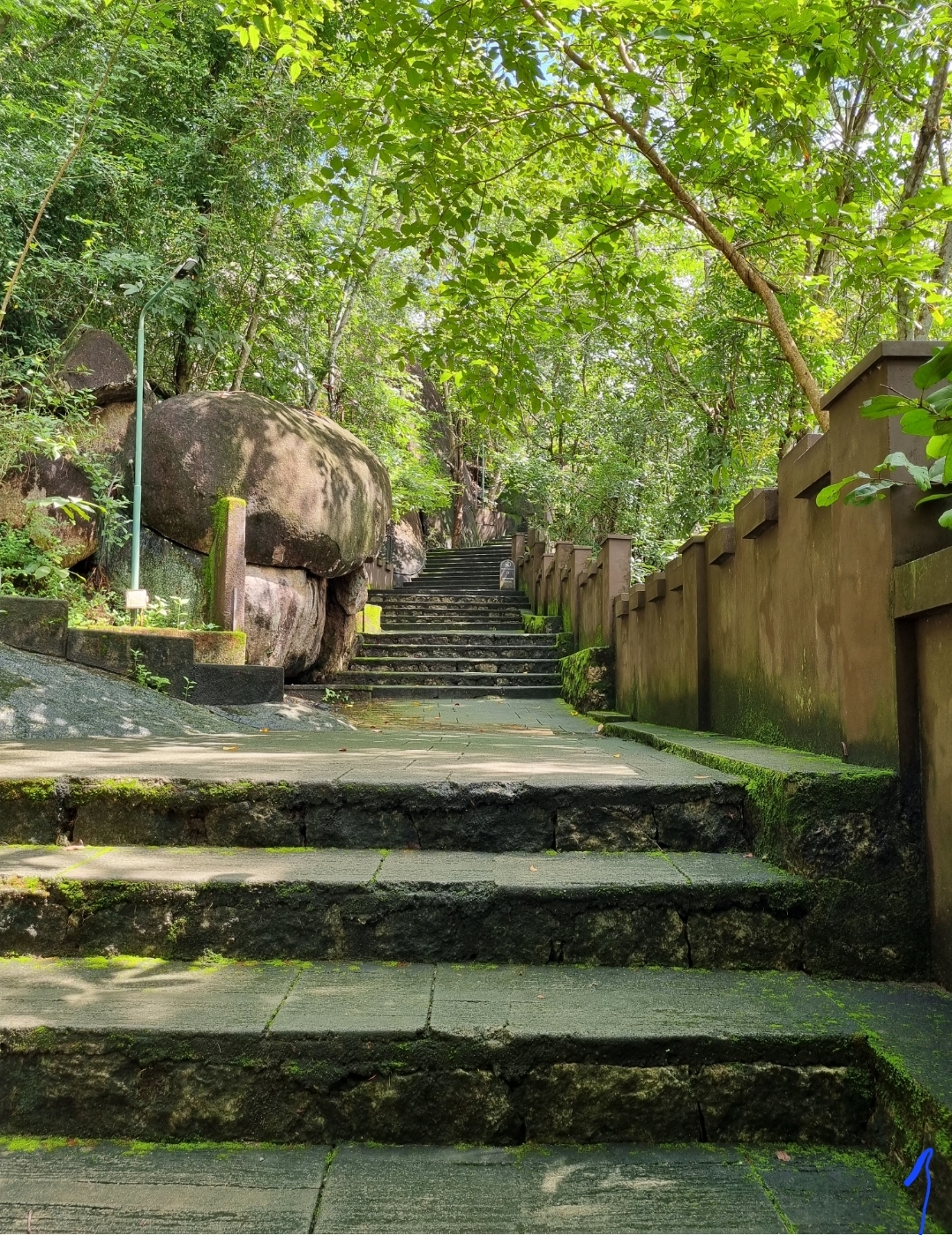 Jatayu Earth Centre - Chadayamangalam - Kollam, Kerala Travel Guide