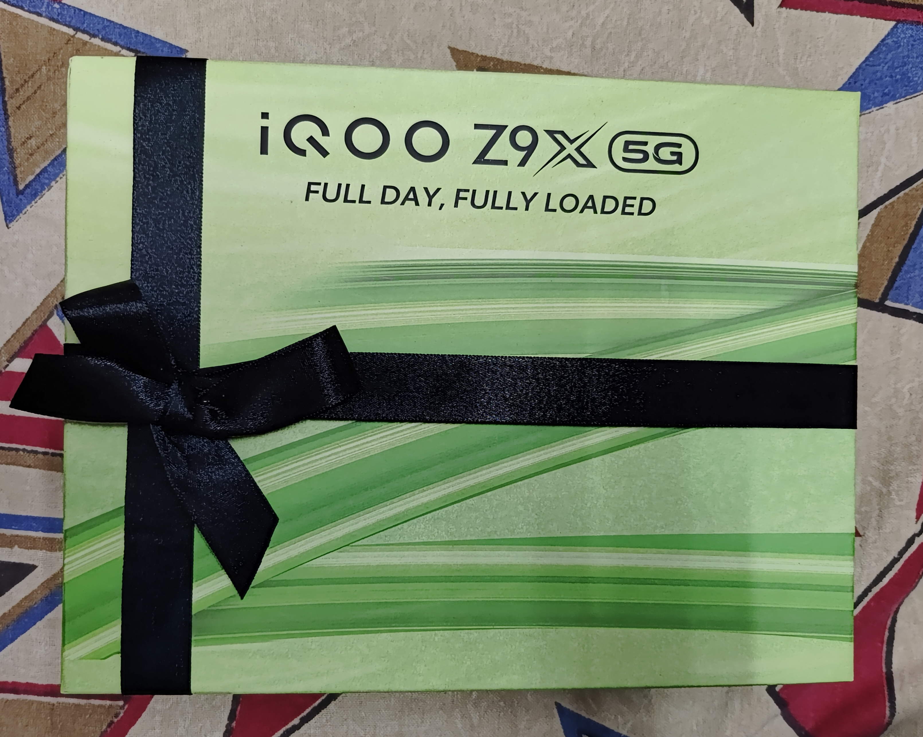 iQOOZ9x | Media Launch Invitation Box 😍🎁 | #FullDayFullyLoaded