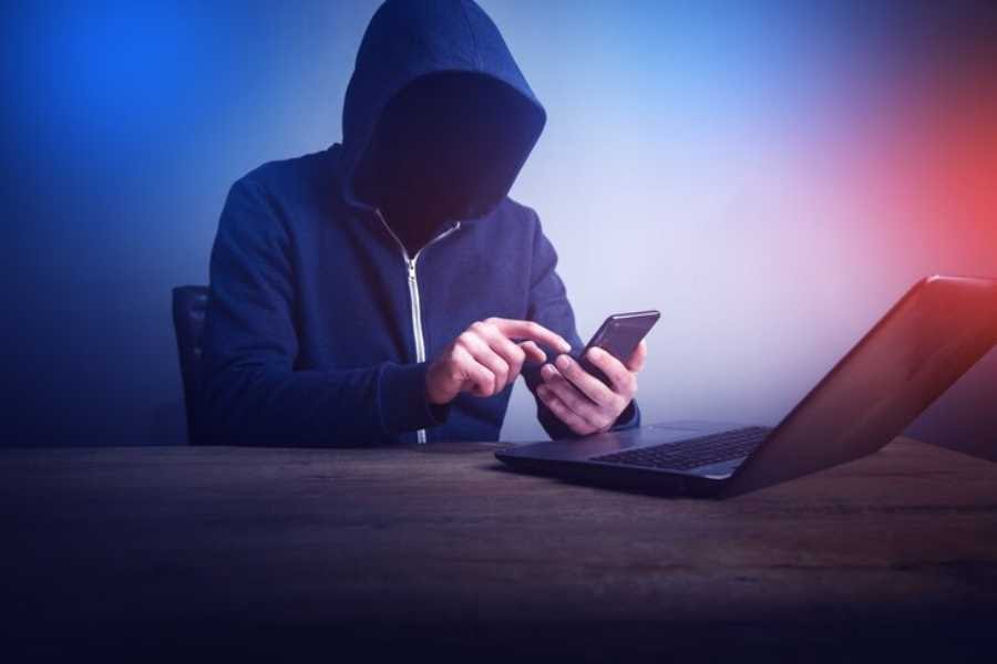 What to do immediately when a fake phone or message comes to the mobile ...
