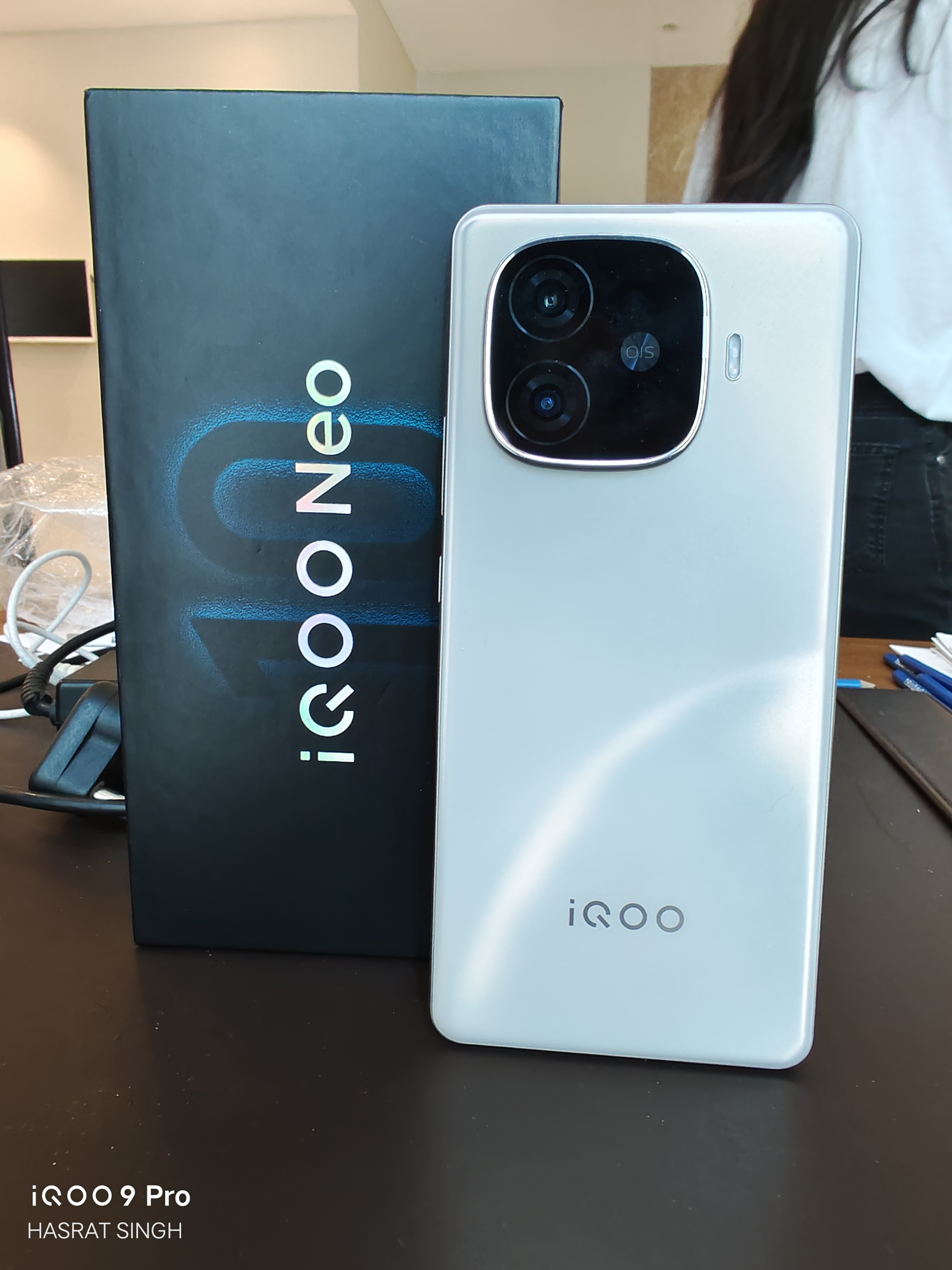 iQOO Neo 10R: First Impressions and Camera Samples