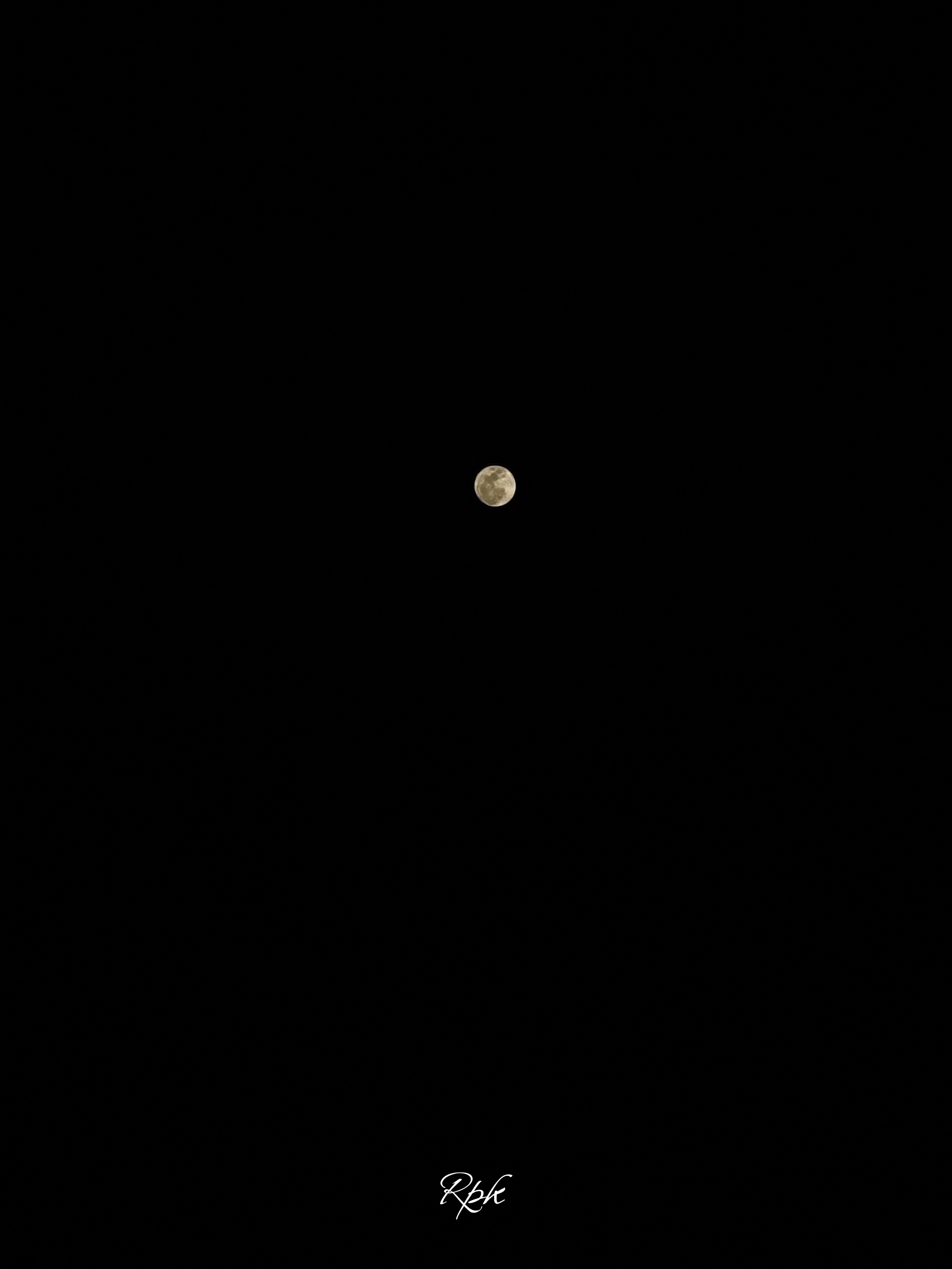 Super Moon Captured with iQOO Neo 10R [1x | 10x | 20x Zoom]