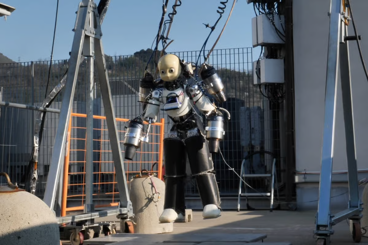 Robot With a Jetpack? iRonCub3 Lifts Off Into the Future