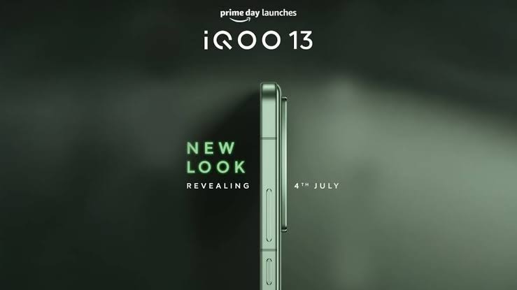 iQOO 13 – Just Look at That Color! This Beast Looks Stunning!
