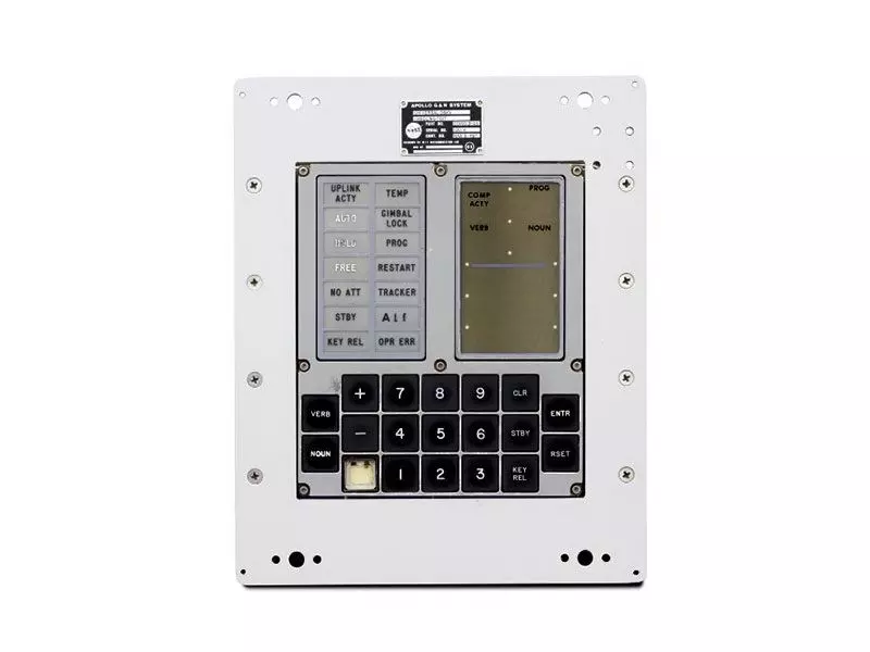 🚀💻 Apollo Guidance Computer – From Fridges to the Moon