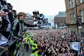 Extraordinary Fan Celebrations in Sports History 🎉🏆