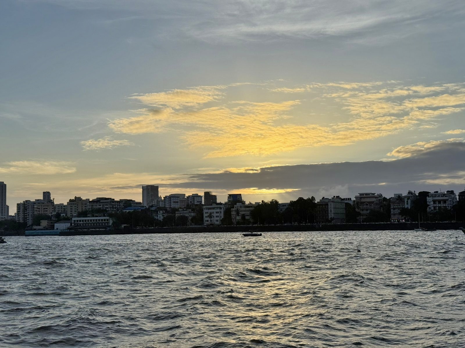 Golden Hour by the Bay 📍 Gateway Of India Mumbai Captured In iQOO NEO 9 PRO