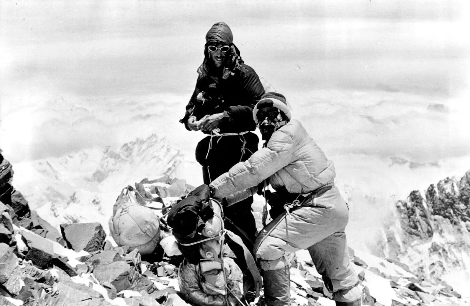 🏔️ Sir Edmund Hillary & Tenzing Norgay — Conquering Everest’s Summit ...