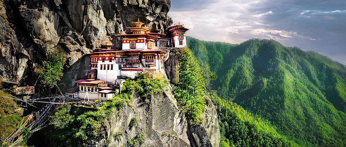 🏞️ Paro Valley – The Last Shangri-La on Earth