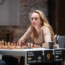 Antoaneta Stefanova – The Bulgarian Grandmaster with Many Moves 🇧🇬