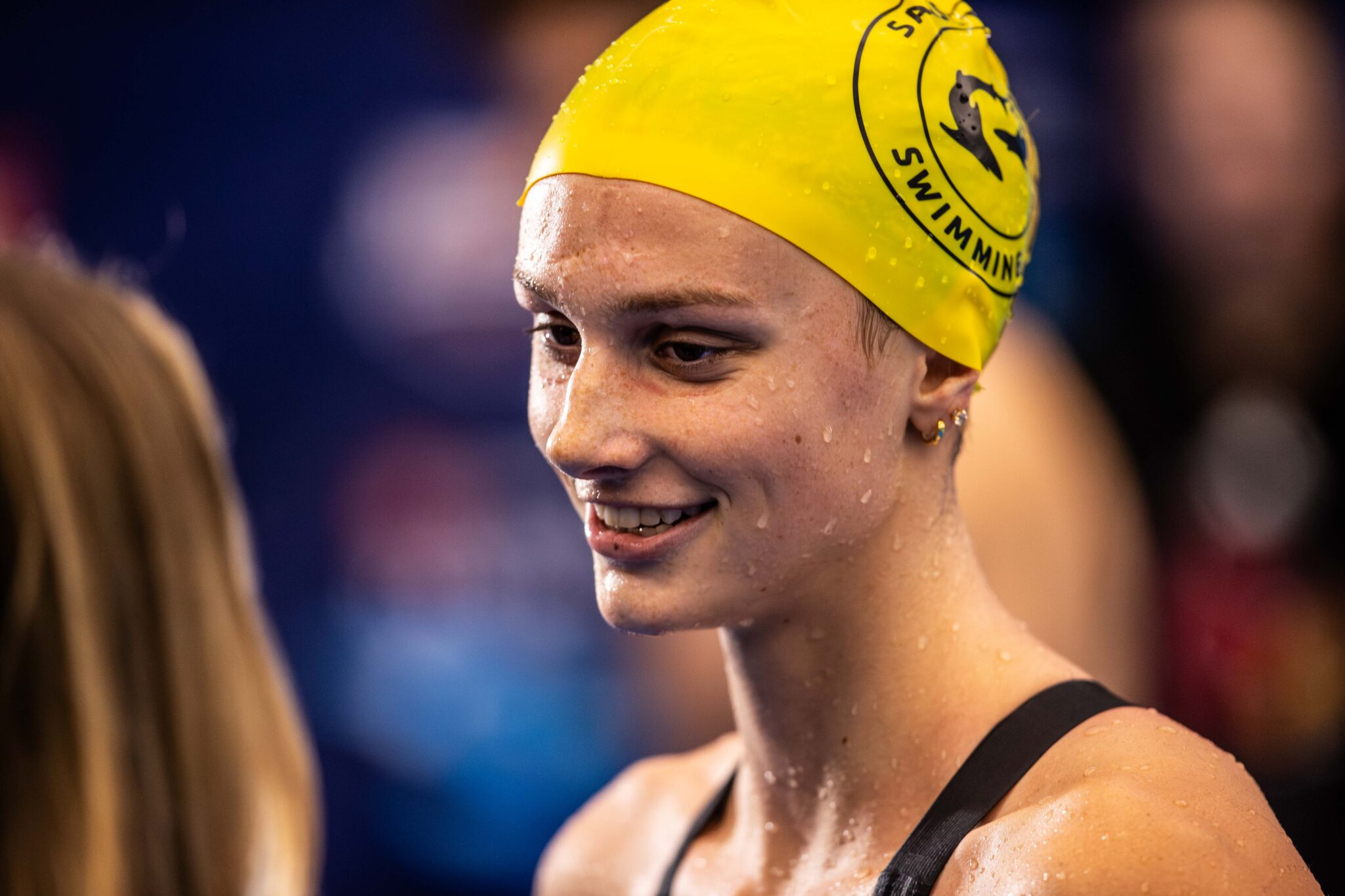 🌊 Summer McIntosh, Canada — The Prodigy Who Rose From the Waves
