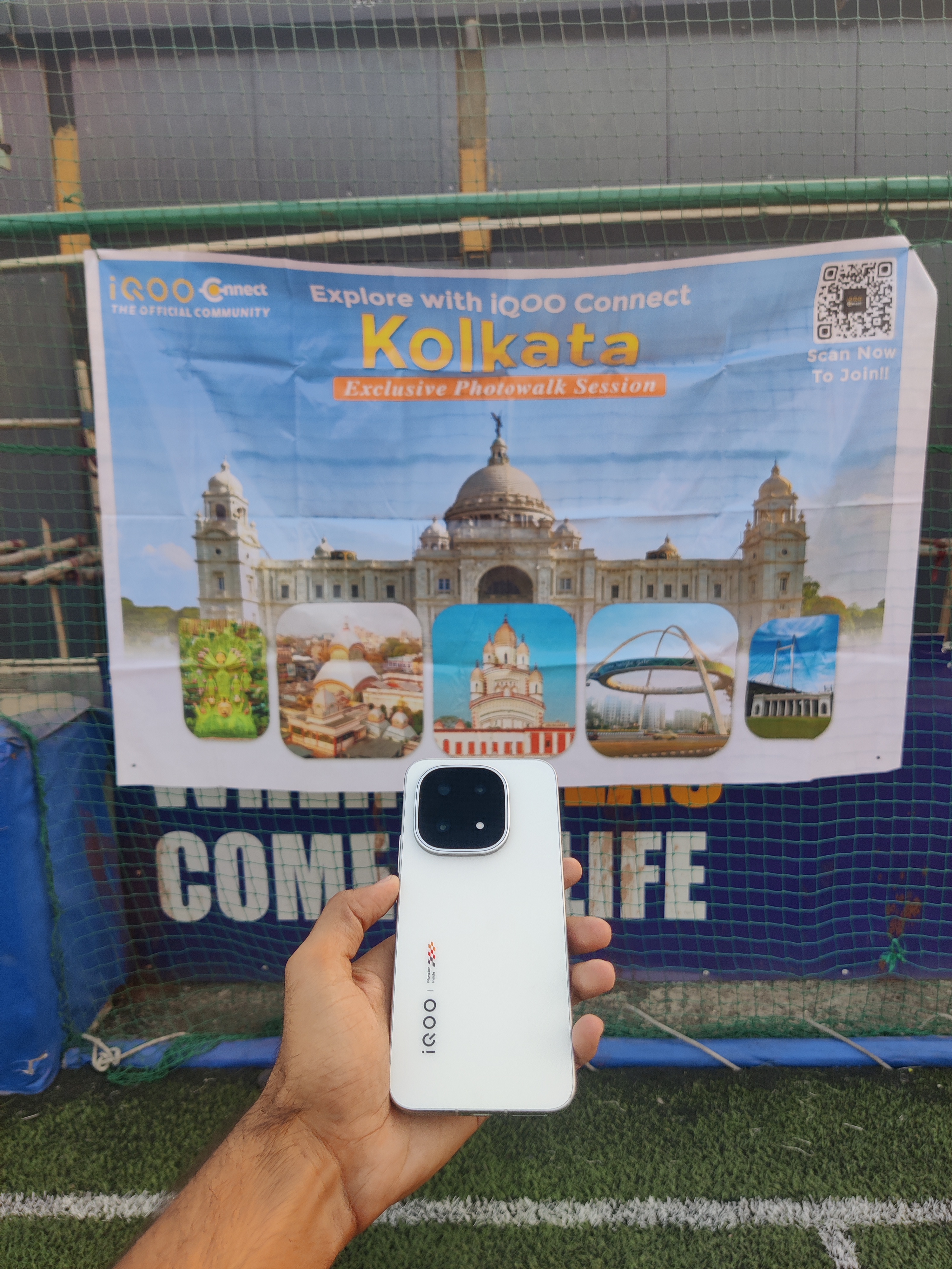 📸 Moments Locked: Capturing the Kolkata Clan Chaos! #ShotOniQOO #iQOO15