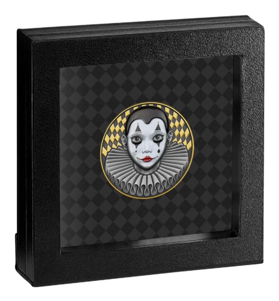 Pierrot 2023 – The Silver Face of Melancholy and Art from Niue.
