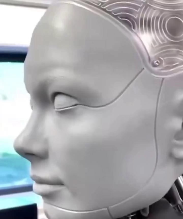 Ameca: The Humanoid Robot 🤖 with Human-like Reactions