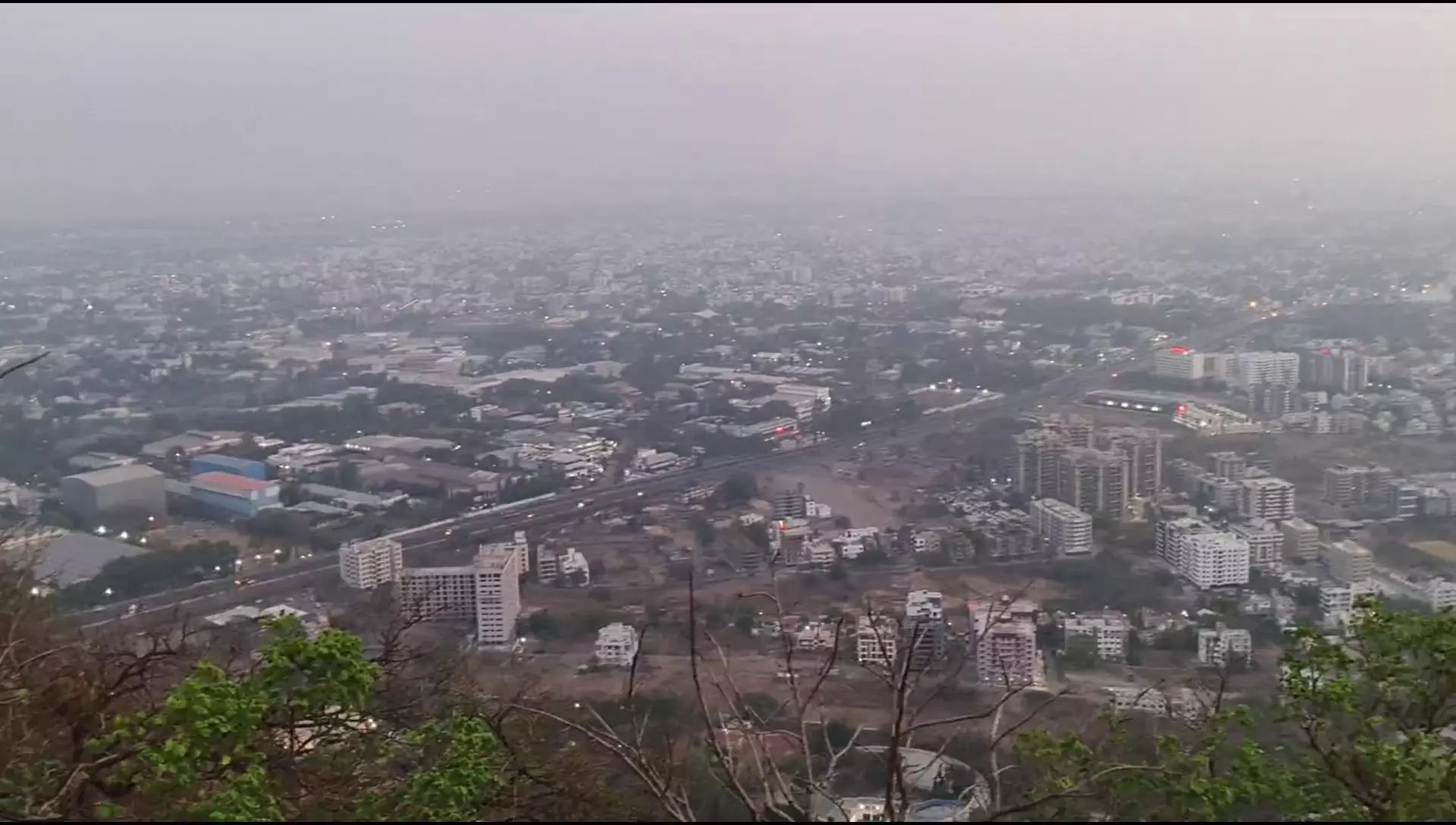 #ShotOniQOO | Stunning Aerial Views of Nashik from Pandavleni Caves 💗